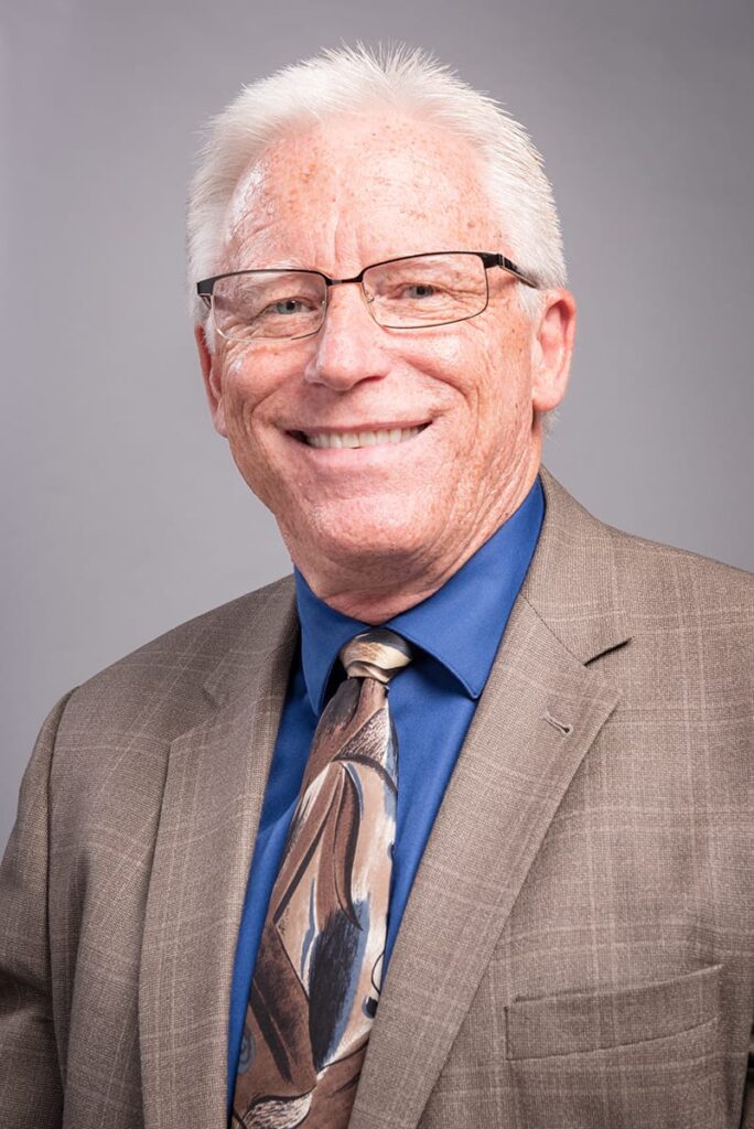 Gibson re-elected in Pacific Southwest District