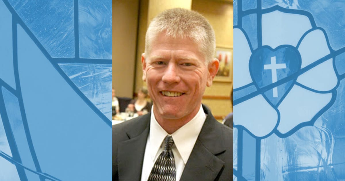 Iowa District East re-elects Saunders